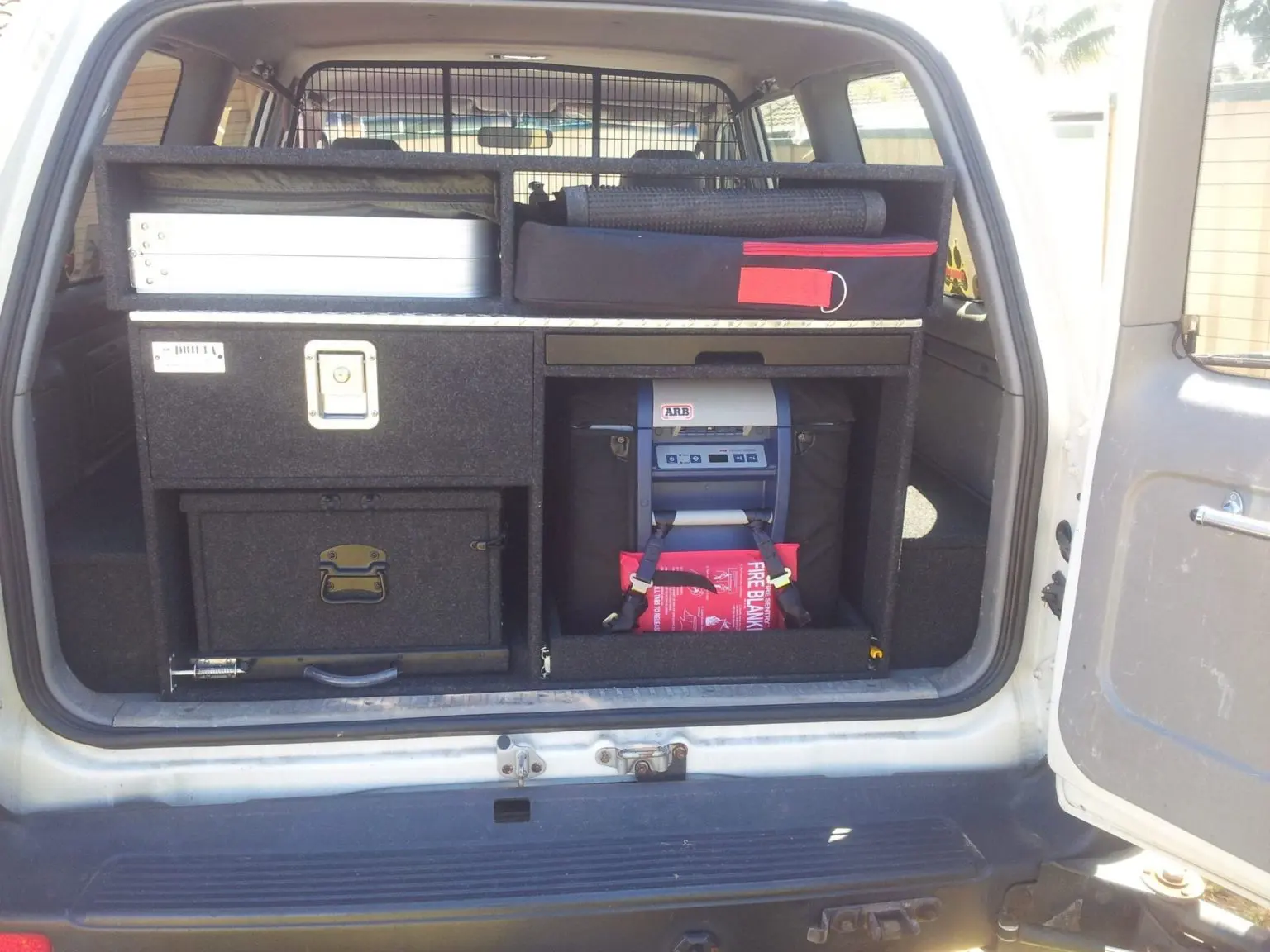 100 / 80 SERIES L/C - STORAGE DRAWER PACKAGE $2145 - Drifta Camping & 4WD