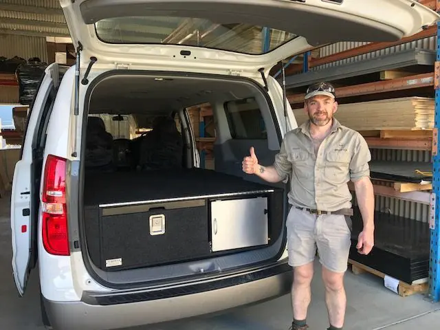 VAN FITOUTS - EXAMPLE #6 - OPTION 1 - STAINLESS STEEL RUNNERS - Drifta ...