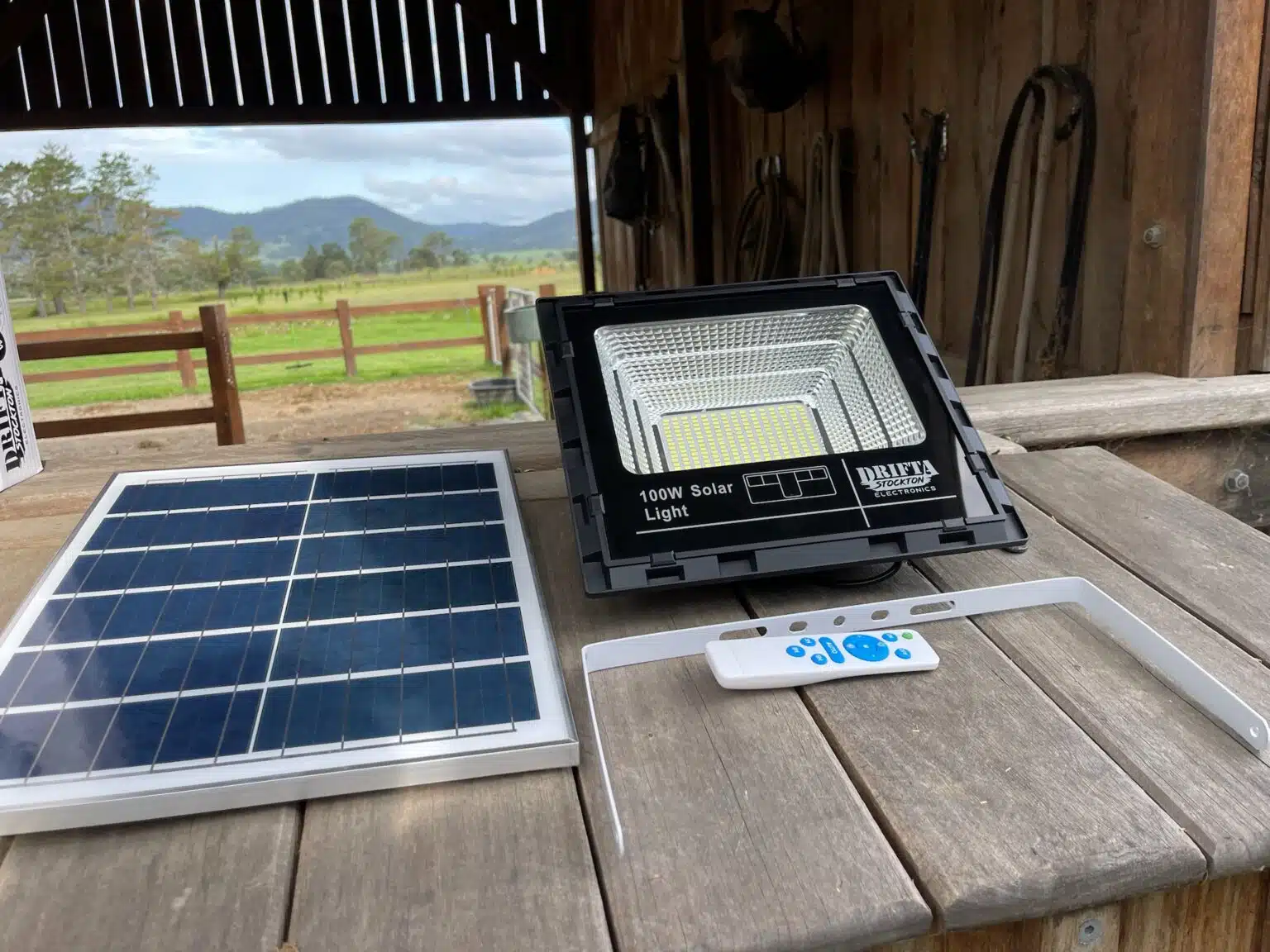 Drifta Stockton 60W / 100W Solar Spot Light with external Solar Panel ...