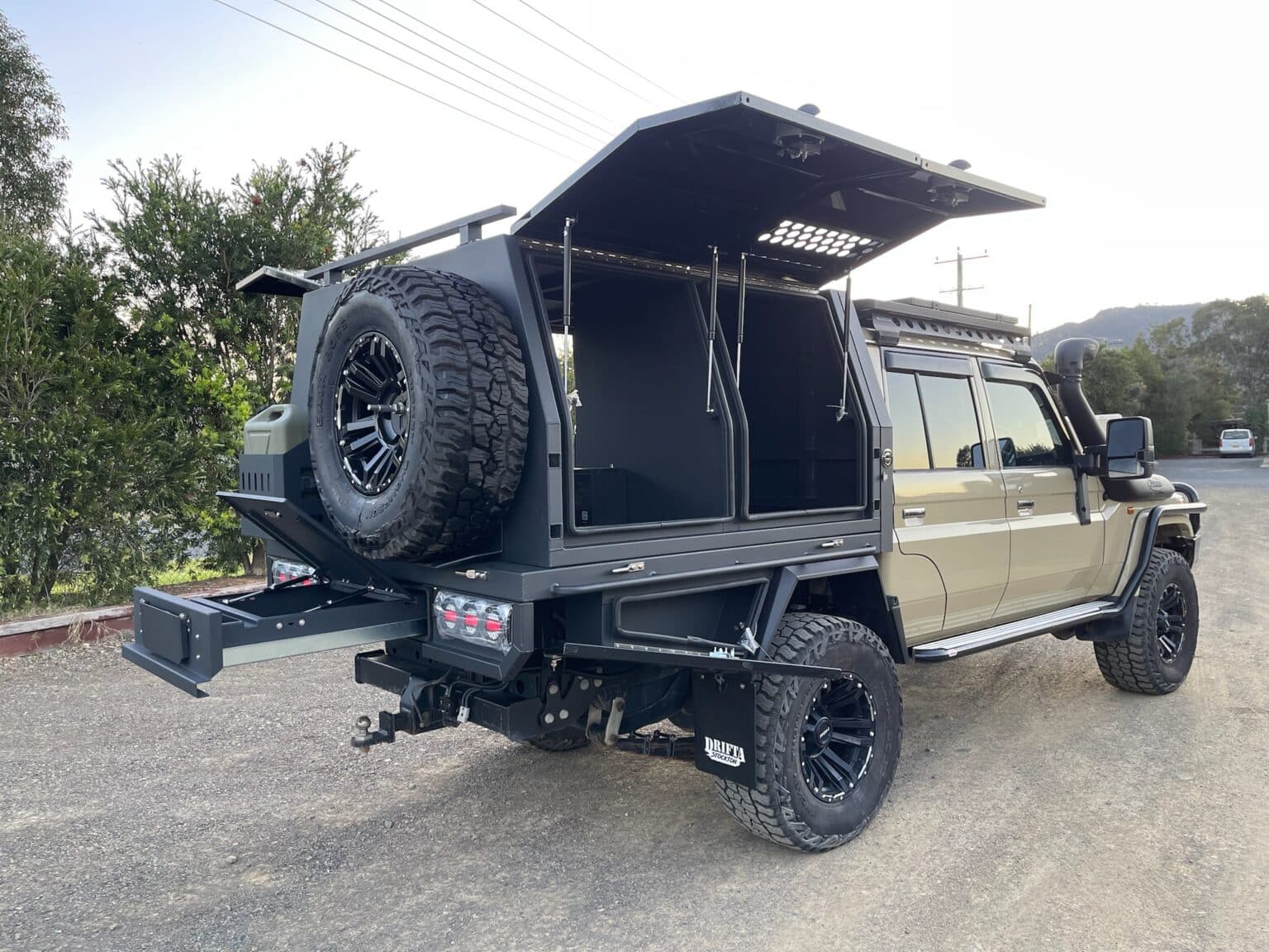 4WD TRAYS AND CANOPIES - Drifta Camping & 4WD
